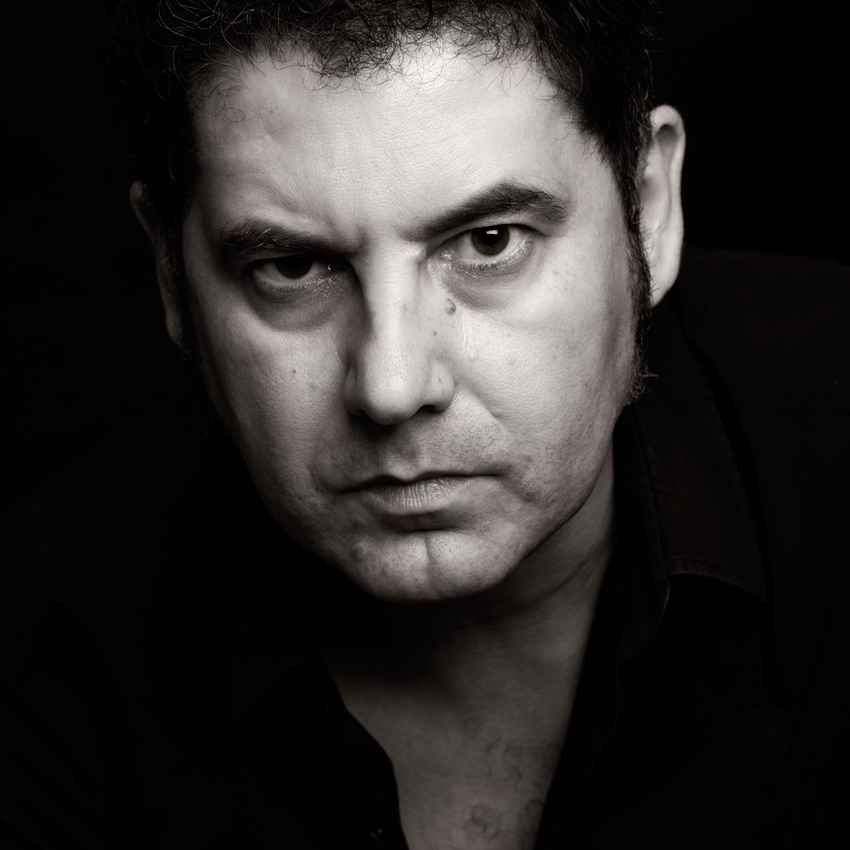 José Ignacio Lapido y música de los ochenta y los noventa para cerrar ...