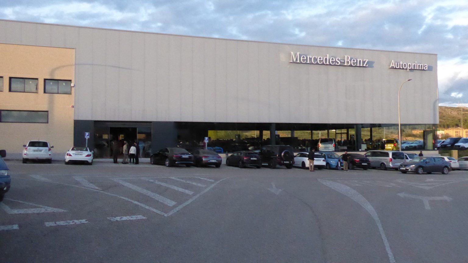 Autoprima inaugura por todo lo alto dus nuevas instalaciones en Cuenca