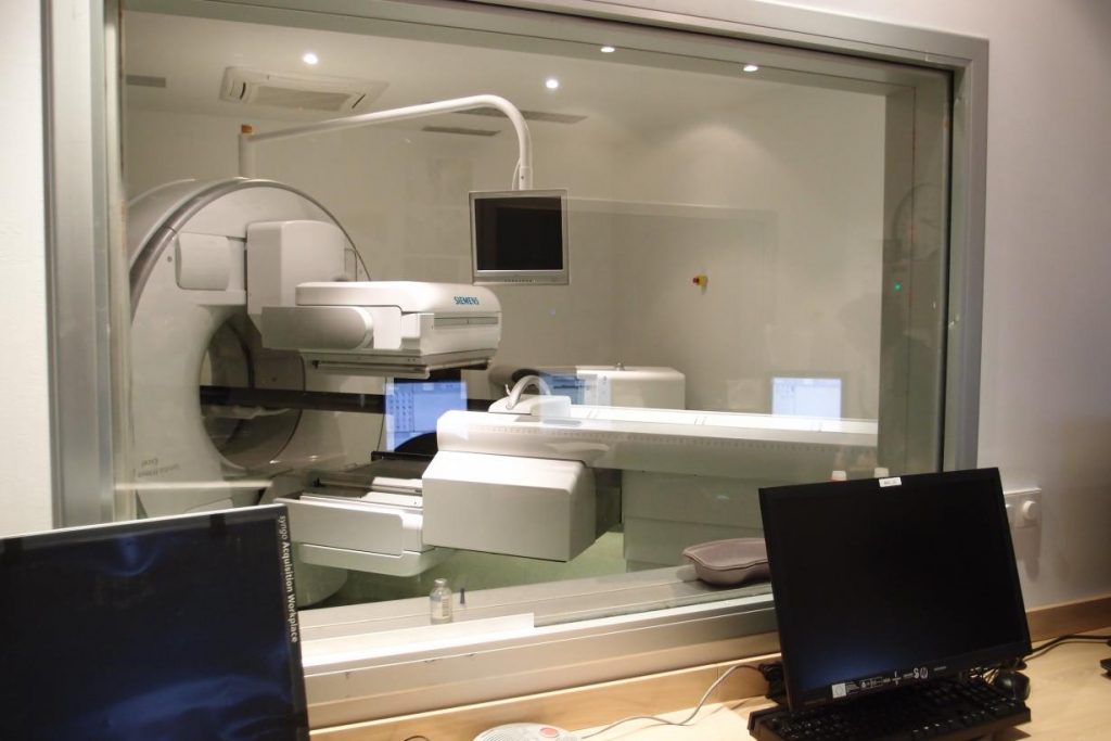 Nueva ganmacámara para el servicio de medicina nuclear de Cuenca