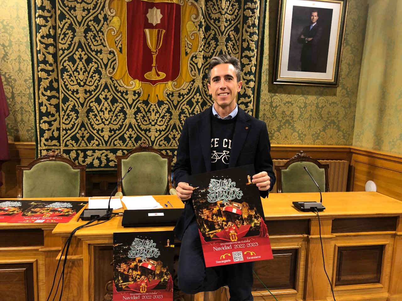 Mario Fernández formaliza su renuncia al acta de concejal