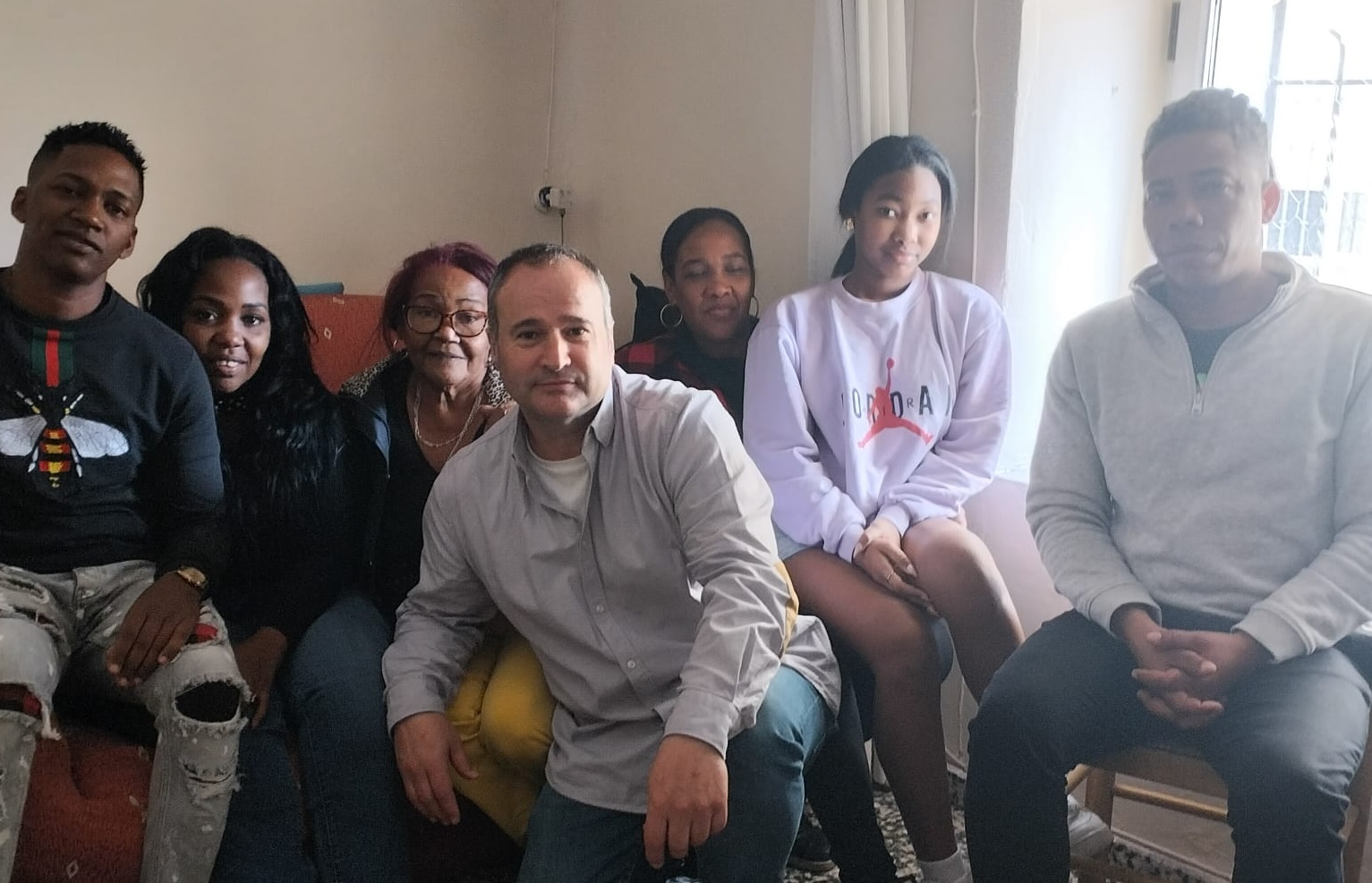 Una familia llega a Beteta de la mano del proyecto Arraigo